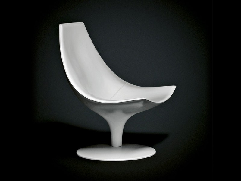 Buy the Tacchini Moon Chair at nest.co.uk