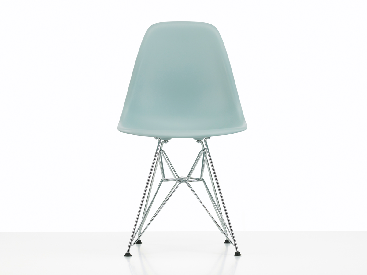 Buy the Vitra DSR Eames Plastic Side Chair at Nest.co.uk