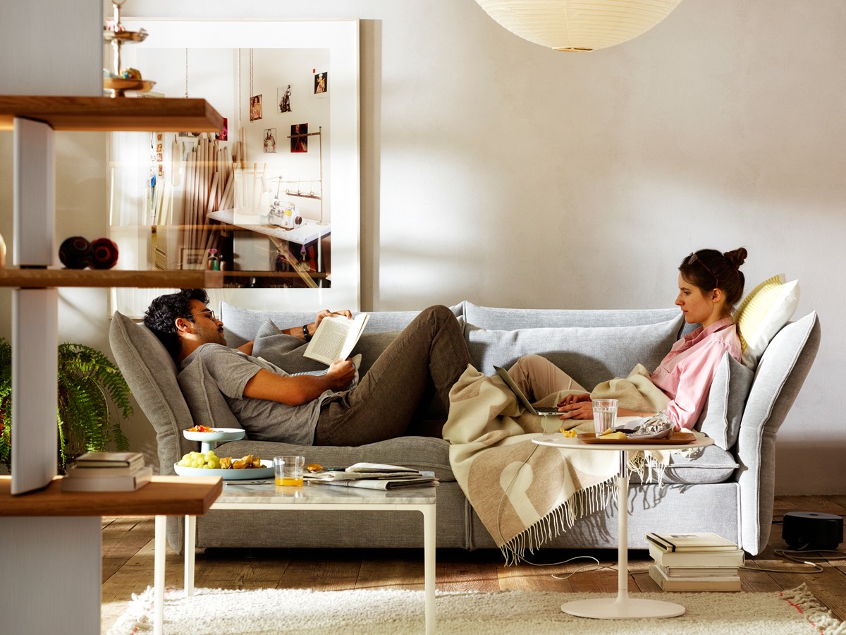 Buy the Vitra Rise Side Table at nest.co.uk