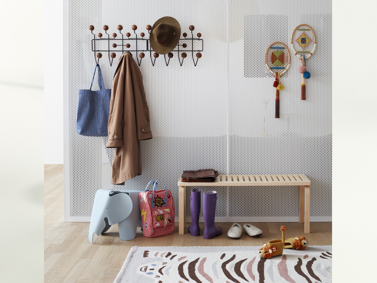 Buy the Artek 153A Bench at nest.co.uk