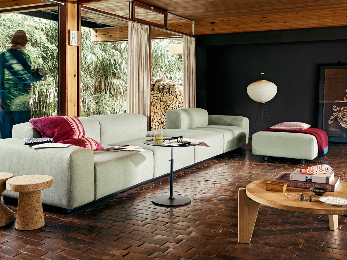 Buy the Vitra Rise Side Table at nest.co.uk