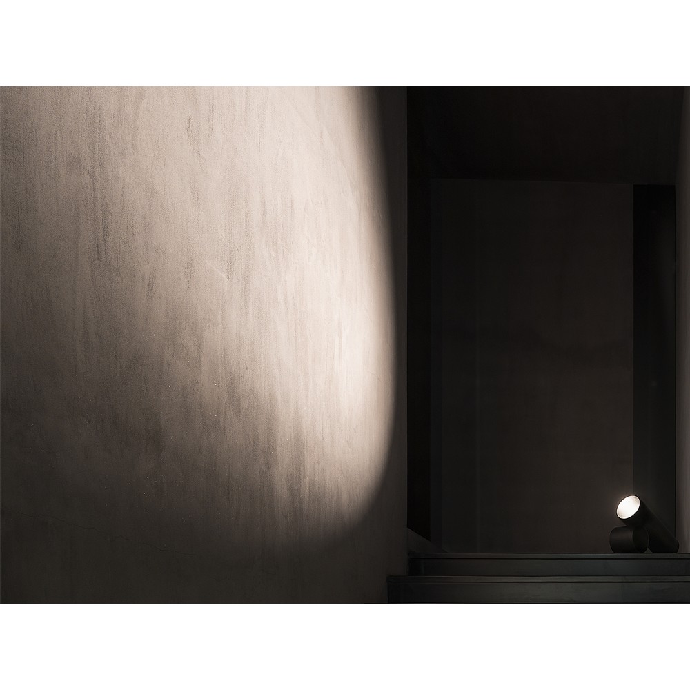 Buy the Flos Sawaru Light at nest.co.uk