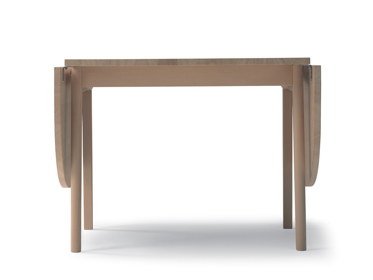 Buy the Carl Hansen & Son CH002 Dining Table in with Oval Drop Leaves ...