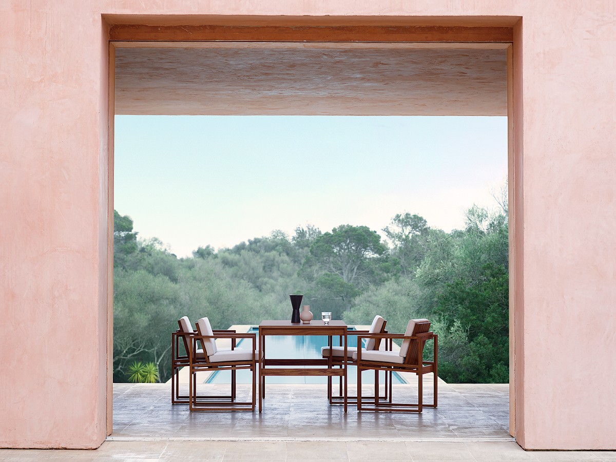 Buy the Carl Hansen & Son BK15 Outdoor Dining Table at nest.co.uk