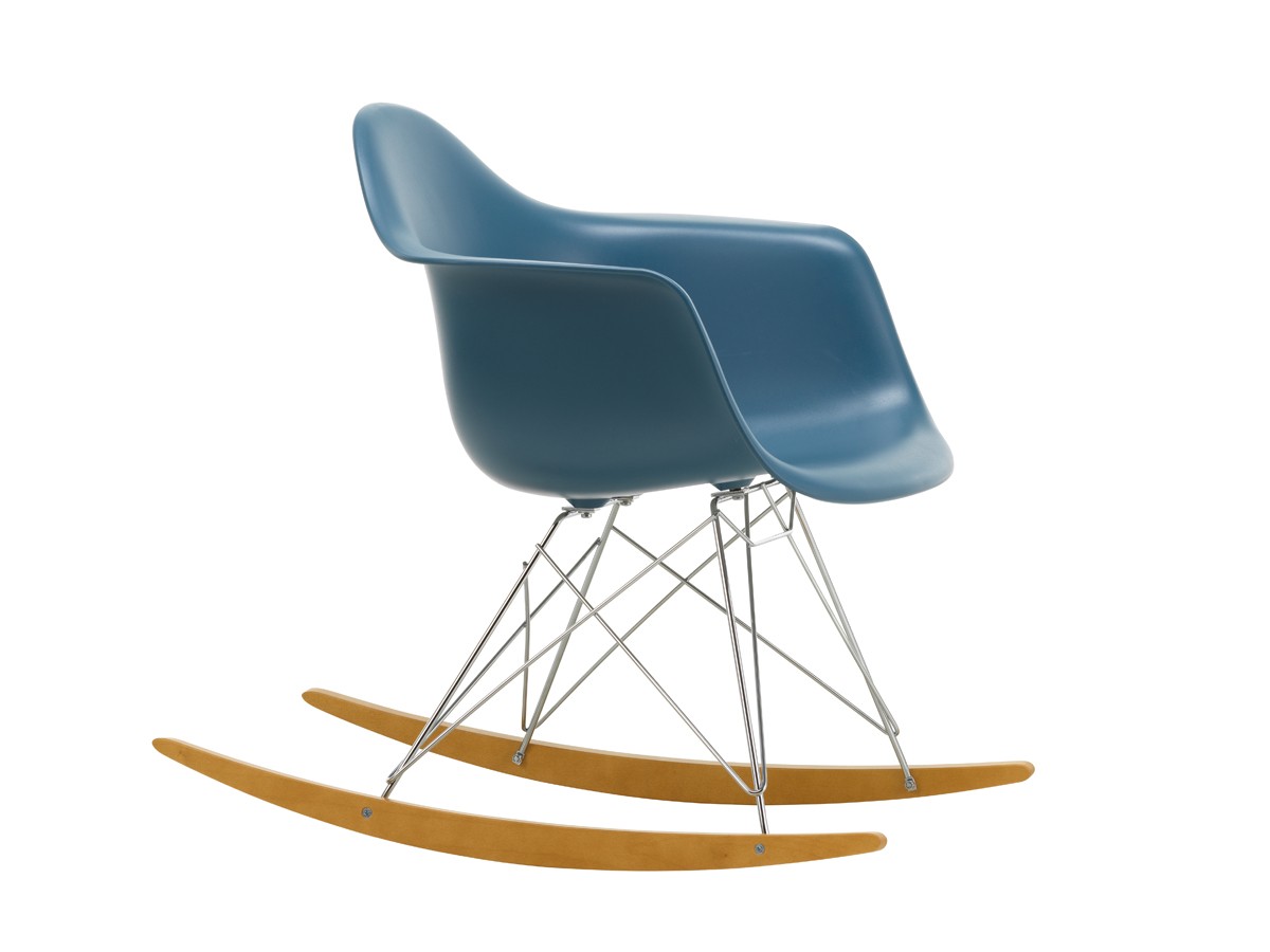 Buy the Vitra RAR Eames Plastic Rocking Chair - Golden Maple Base at ...