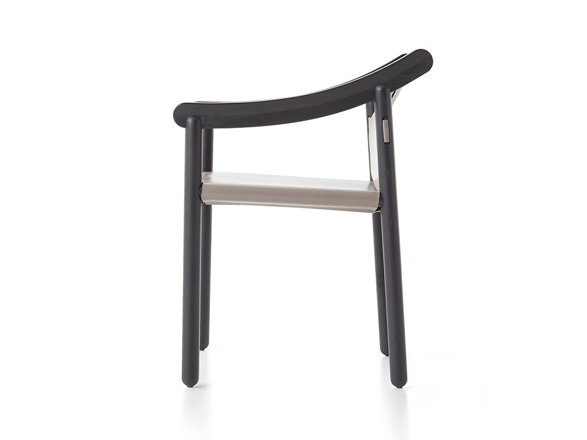 Buy the Cassina 905 Chair at nest.co.uk