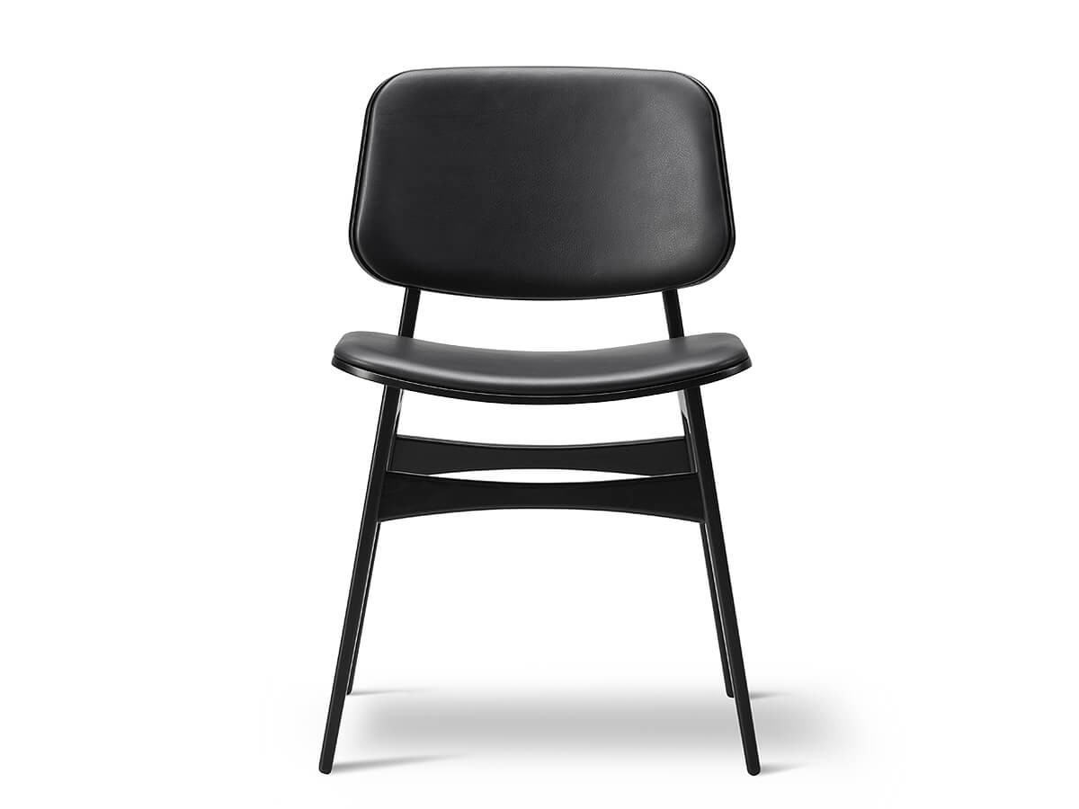 Buy the Fredericia Soborg Chair Front Upholstered with Wood Base in ...