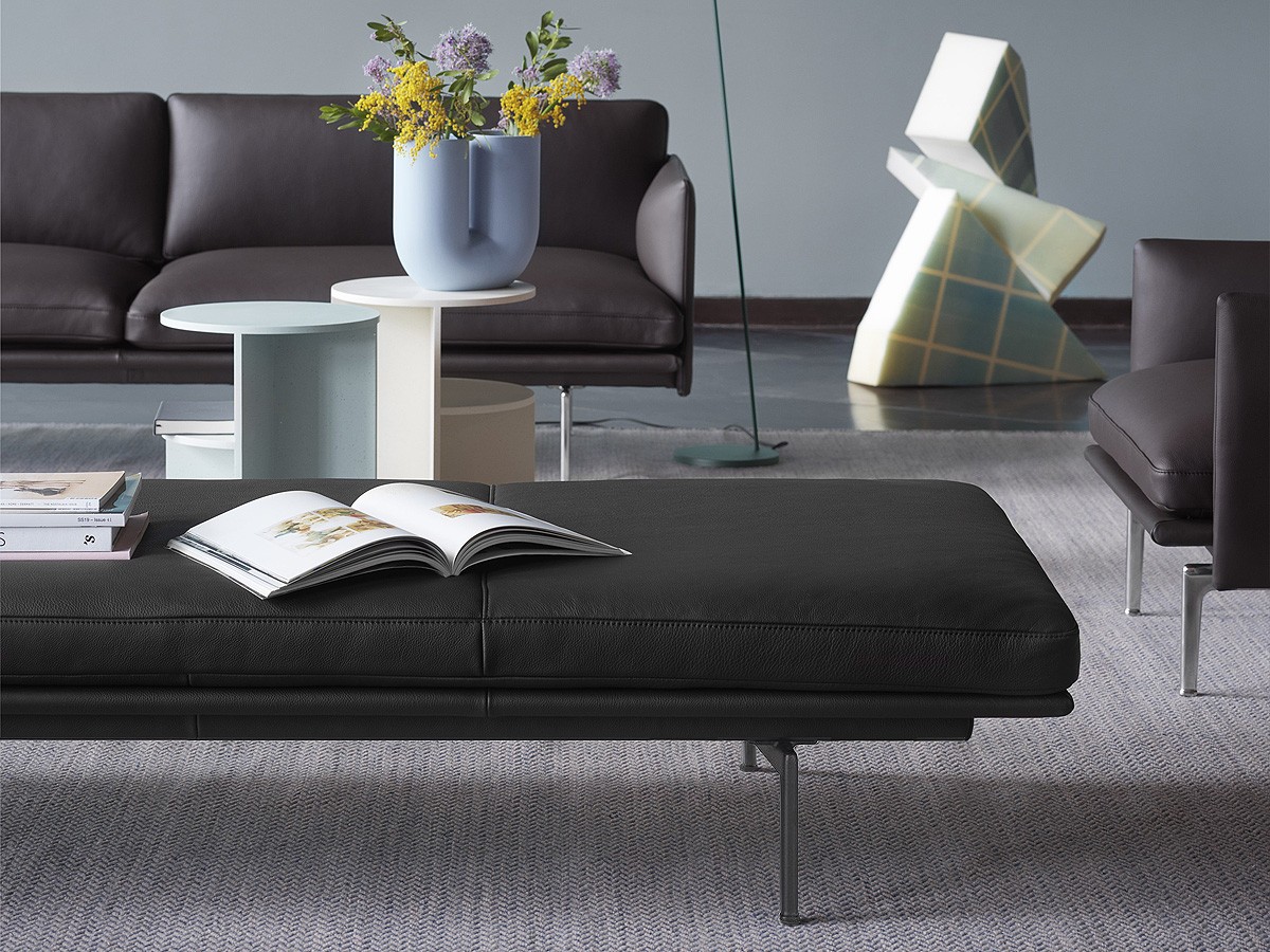 Buy the Muuto Outline Daybed - Leather at nest.co.uk
