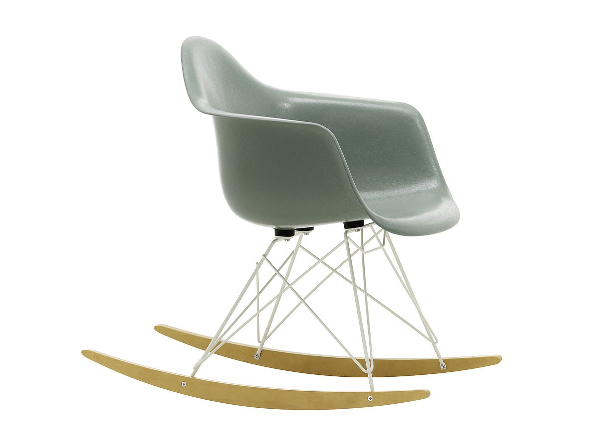 Buy the Vitra RAR Eames Fiberglass Rocking Chair - Golden Maple Base at ...
