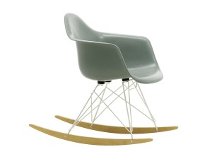 Buy the Vitra RAR Eames Fiberglass Rocking Chair - Golden Maple Base in ...