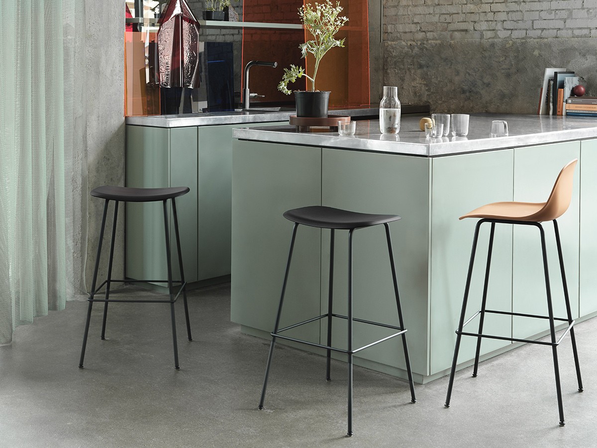 Buy the Muuto Fiber Bar Stool - Tube Base - Leather at nest.co.uk