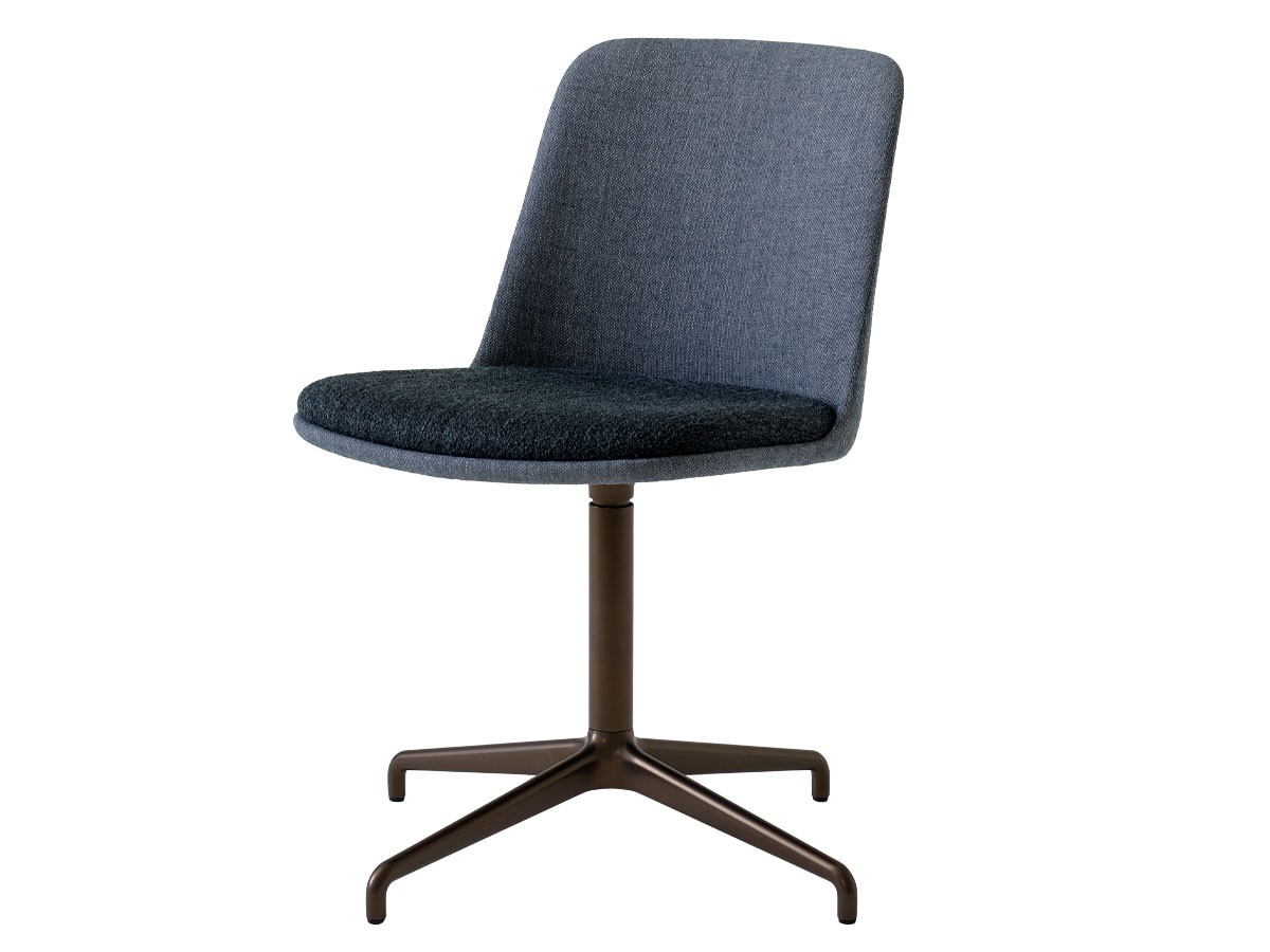Buy the &Tradition HW15 Rely Office Chair - Swivel Base - Set of 4 at ...