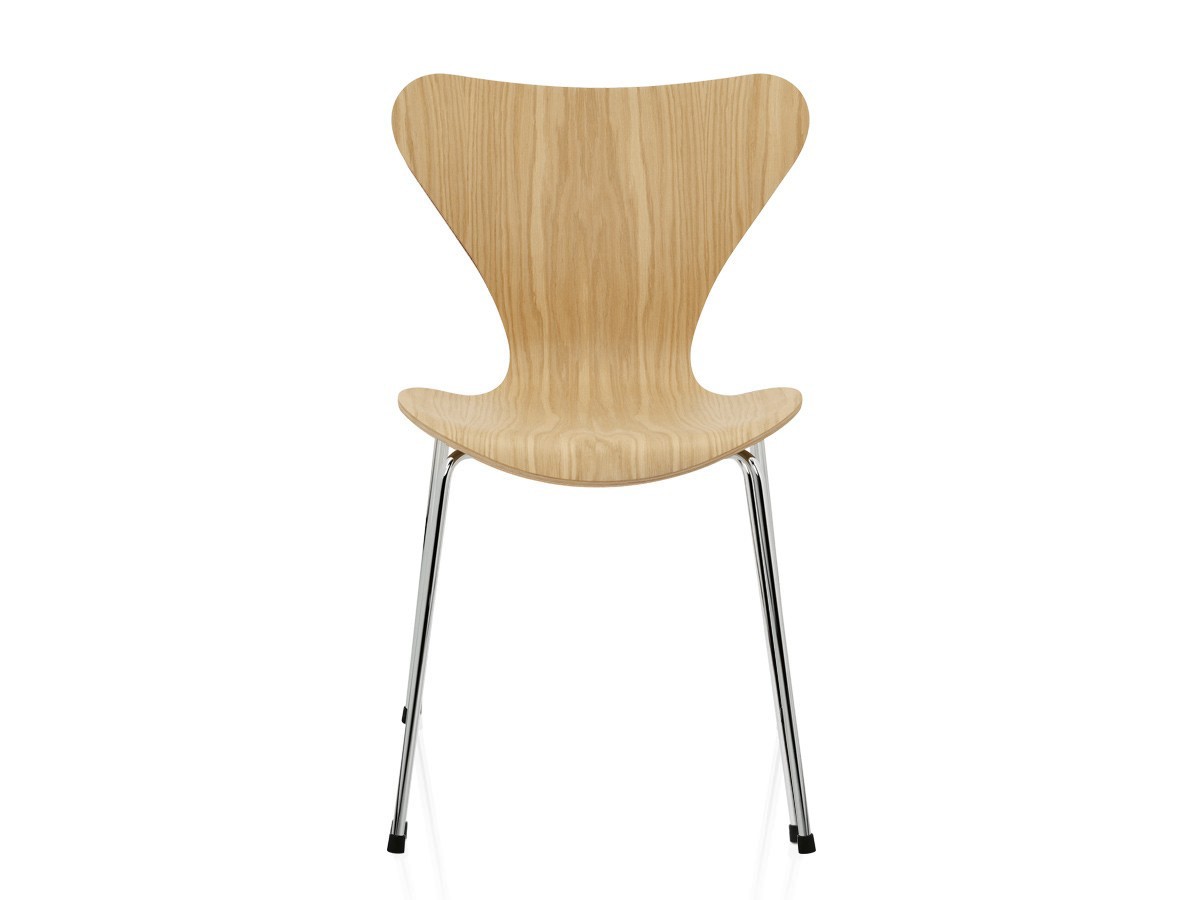 Buy the Fritz Hansen Series 7 Dining Chair - Natural Wood at nest.co.uk