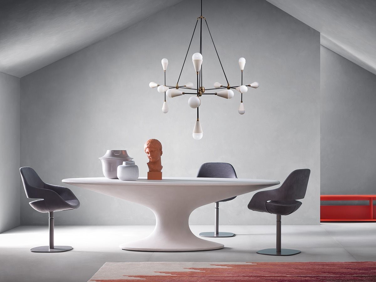 Buy the Zanotta 2574 Fenice Dining Table at nest.co.uk