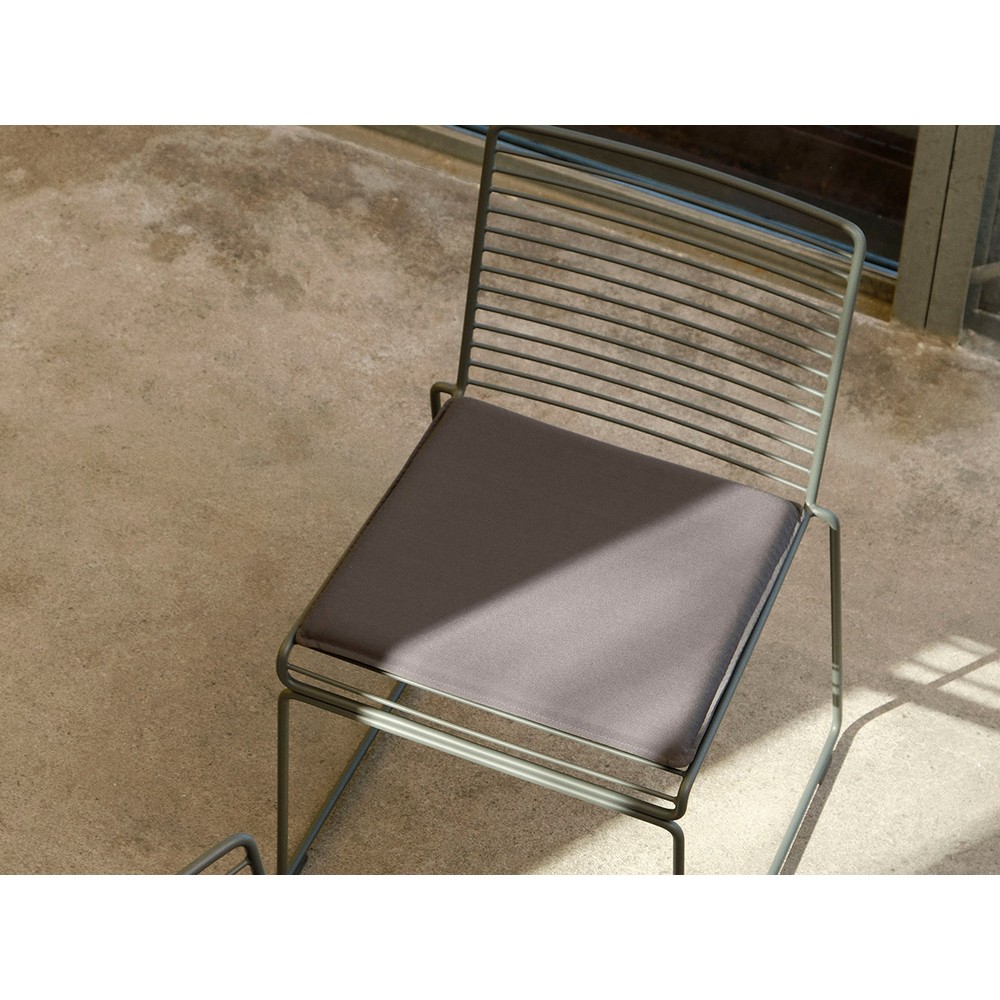 Buy the Hay Hee Dining Chair at nest.co.uk