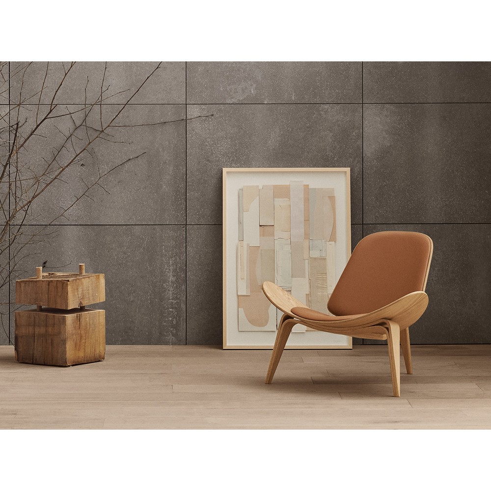 Buy the Carl Hansen & Son CH07 Shell Chair - Leather at nest.co.uk