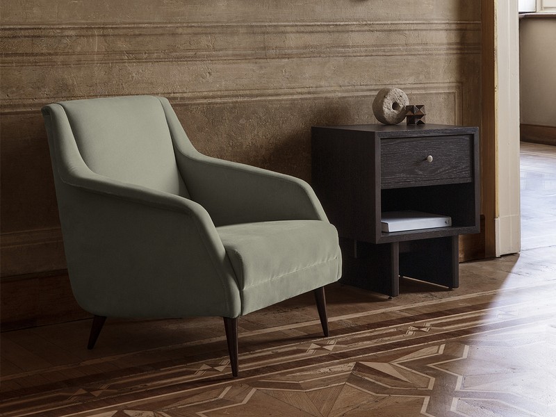 Buy the Gubi Private Side Table at nest.co.uk