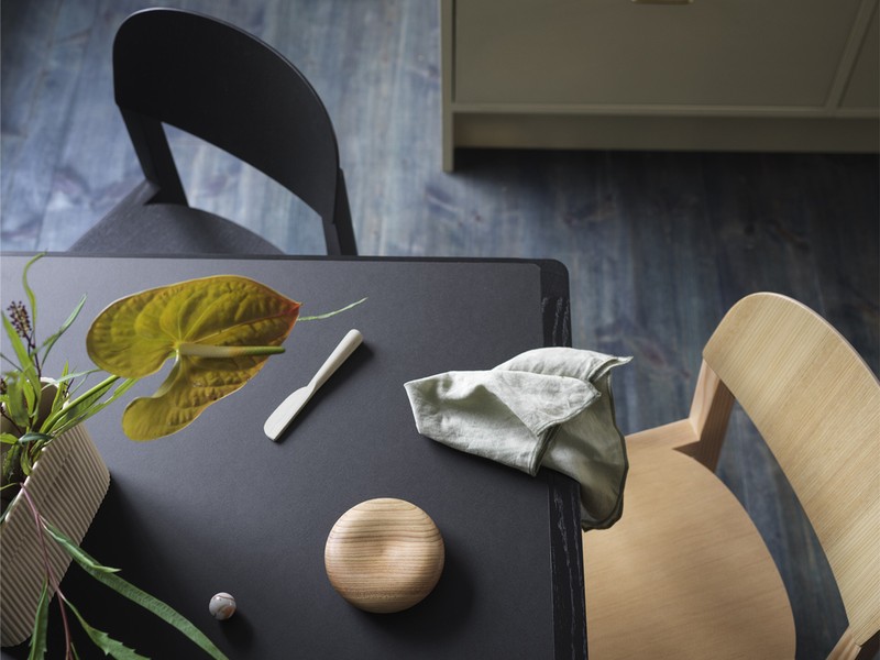 Buy the Muuto Workshop Dining Table at nest.co.uk