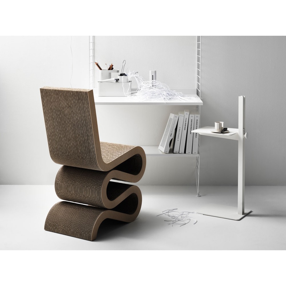 Buy the String Museum Side Table at nest.co.uk