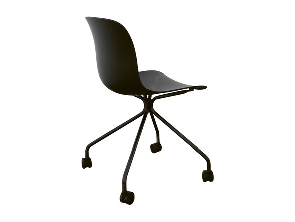 Magis Italian Furniture | Shelving, Storage & Chairs | nest.co.uk