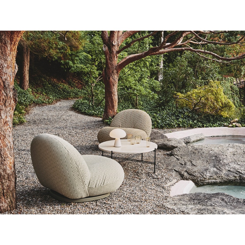 Buy the Gubi Obello Outdoor Table Lamp at nest.co.uk