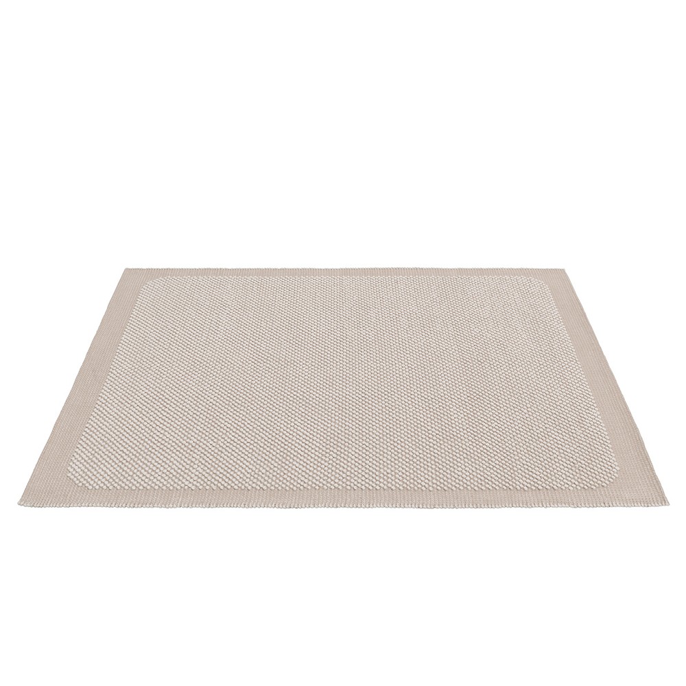 Buy the Muuto Pebble Rug at nest.co.uk