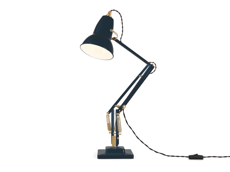 Buy Anglepoise Table Lamps, Floor Lamps & Desk Lights at nest.co.uk