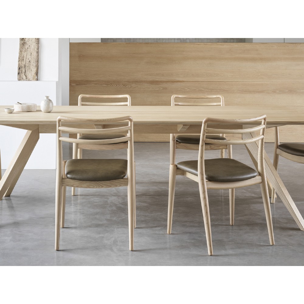 Buy the Dare Studio Oskar Dining Table - Oval at nest.co.uk