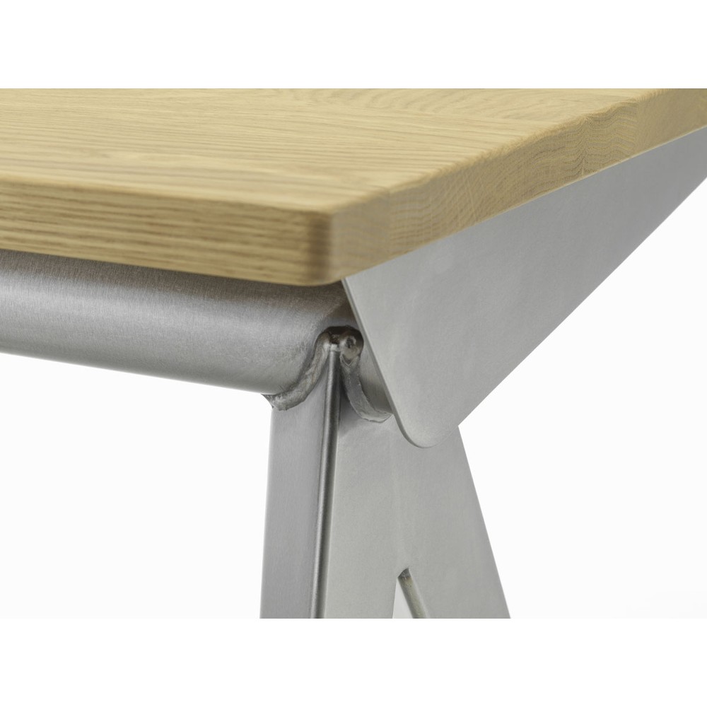 Buy the Vitra Compas Direction Desk at nest.co.uk