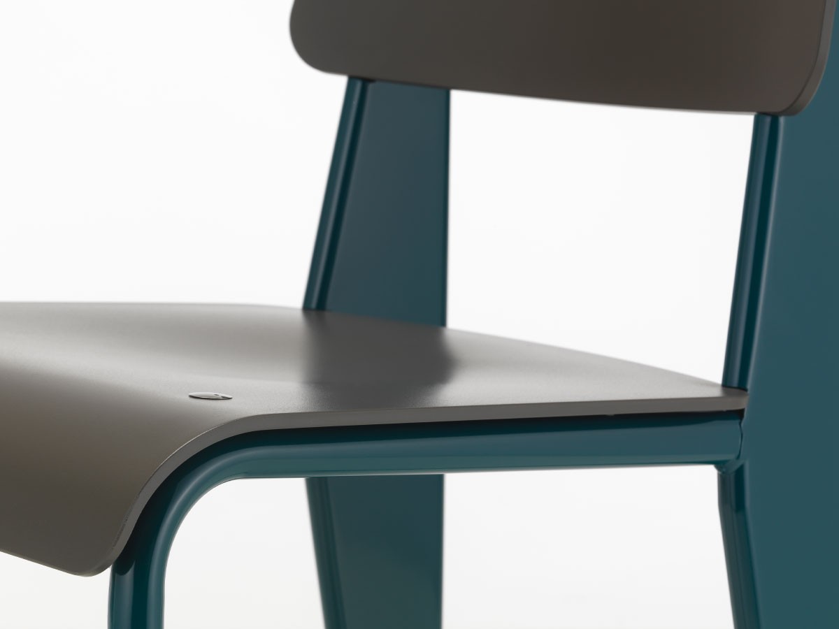 Buy the Vitra Standard SP Chair at nest.co.uk