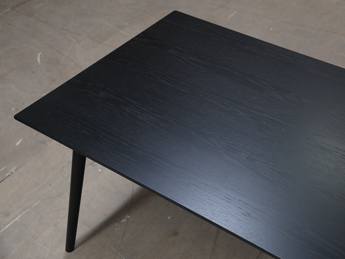 Buy the Ex-Display &Tradition SK5 In Between Dining Table at nest.co.uk