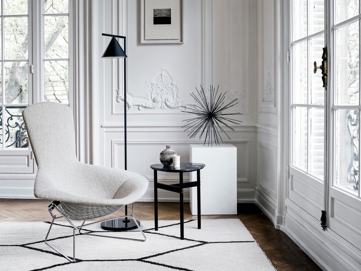 Buy the Knoll Studio Citterio Side Table at nest.co.uk