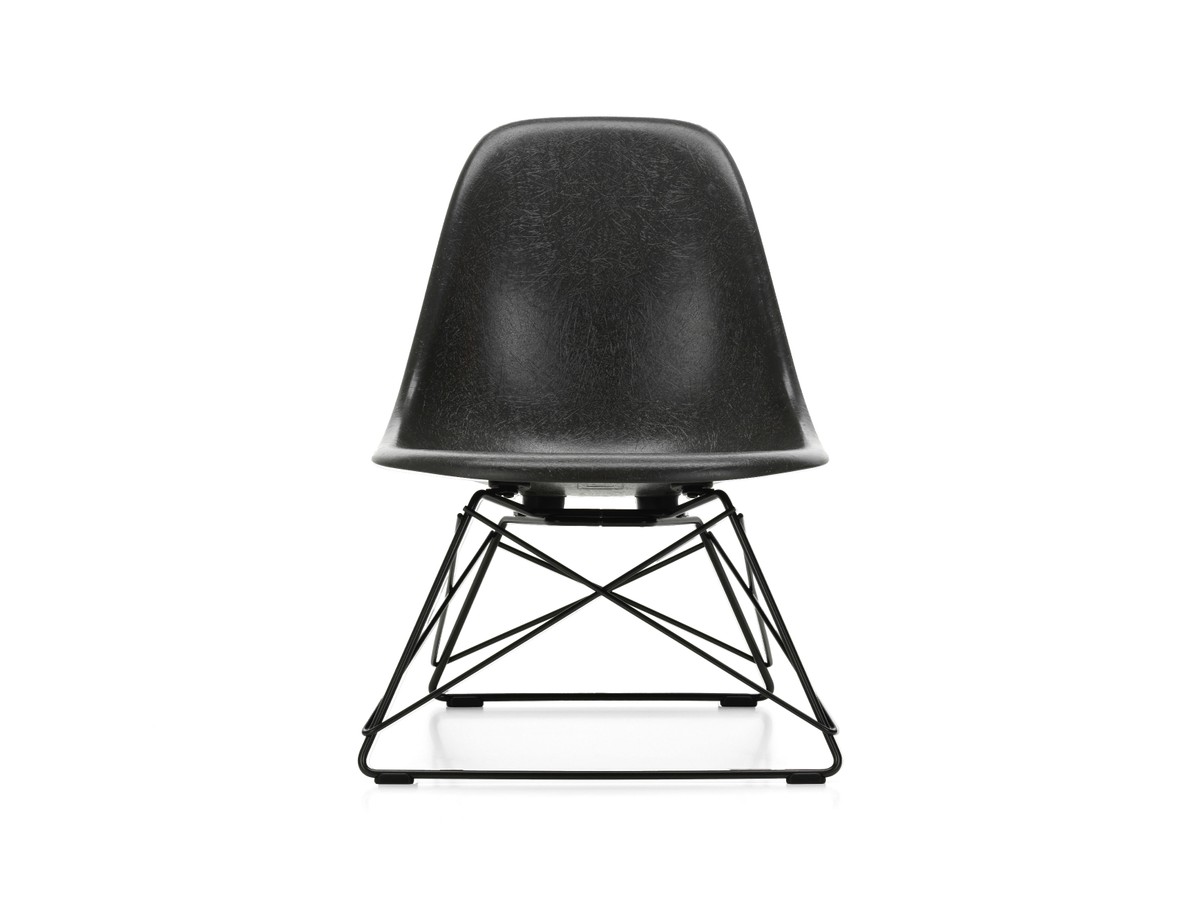 Buy the Vitra LSR Eames Fiberglass Lounge Chair at nest.co.uk