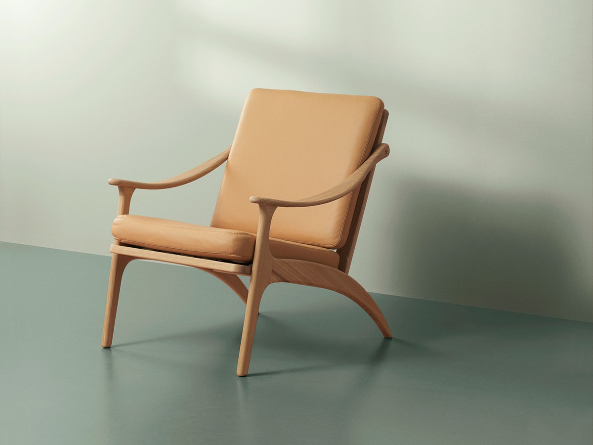 Buy the Warm Nordic Lean Back Lounge Chair - Leather at nest.co.uk