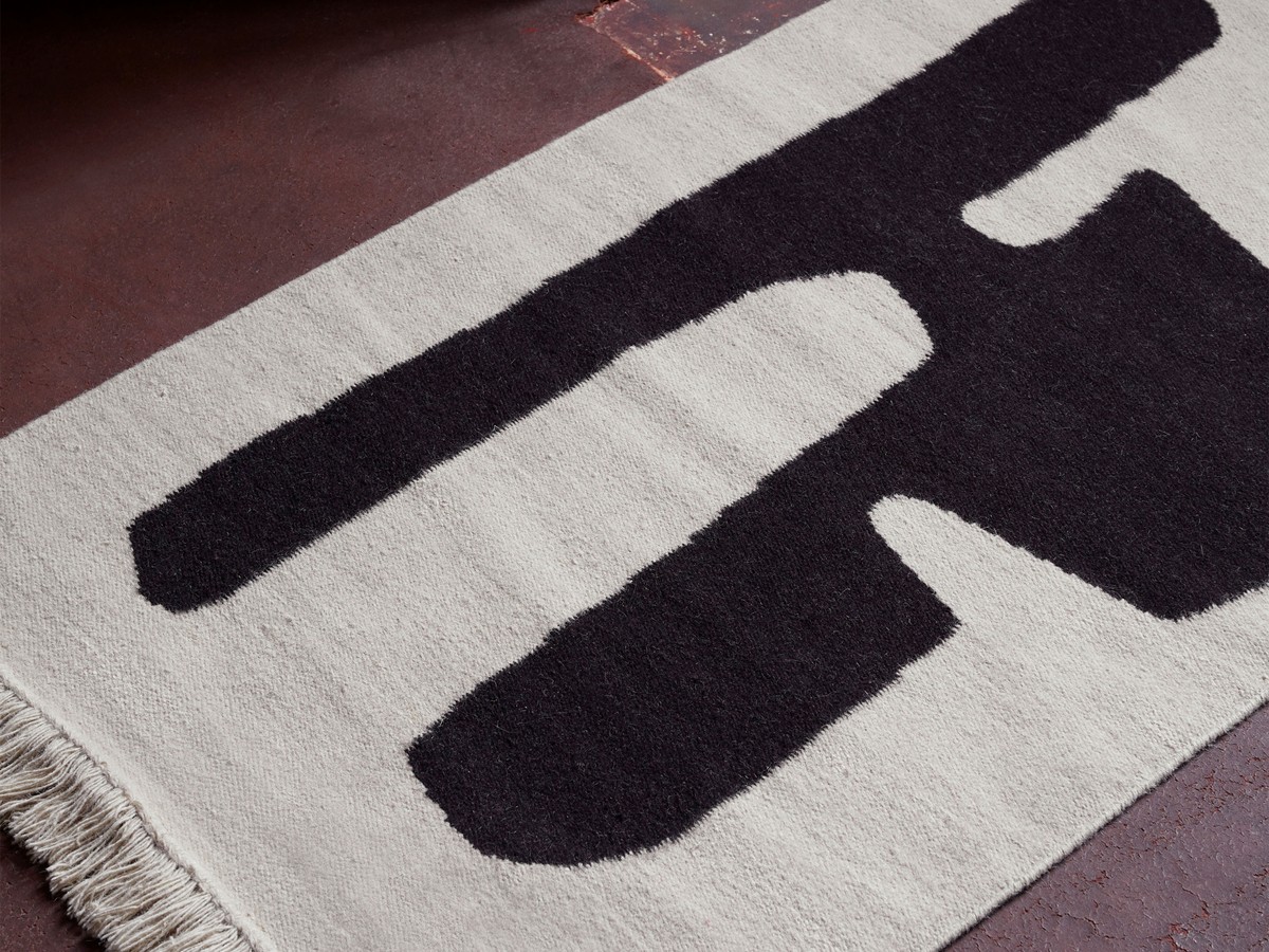 Buy the ferm LIVING Kelim Rug - Lay at nest.co.uk