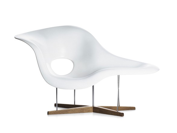 Modern Chaise Longues | Contemporary Day Beds at nest.co.uk