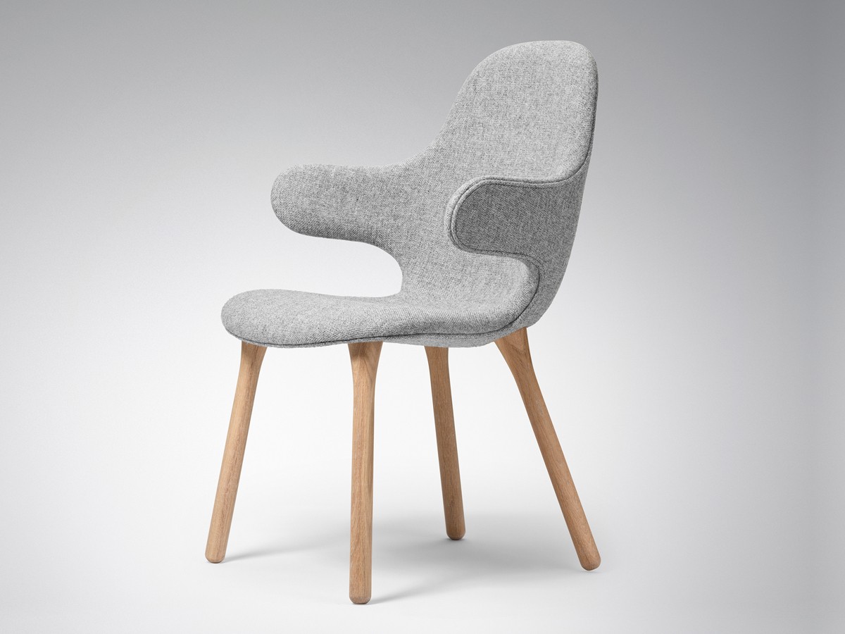 Buy the &Tradition Catch Chair JH1 with Oak Legs at nest.co.uk