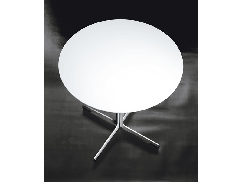 Buy the Tacchini Split Table at nest.co.uk