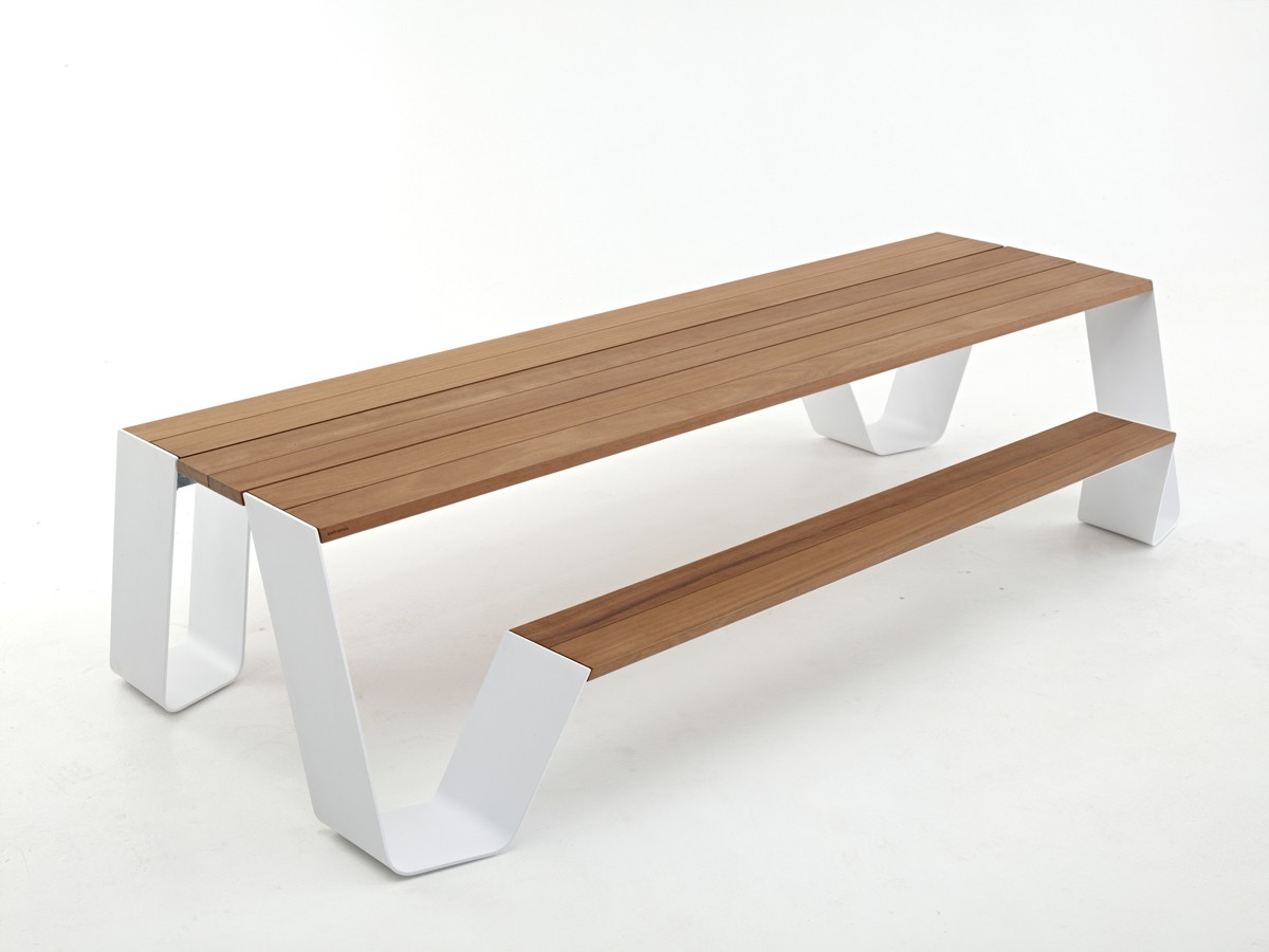Buy the Extremis Hopper Table at nest.co.uk