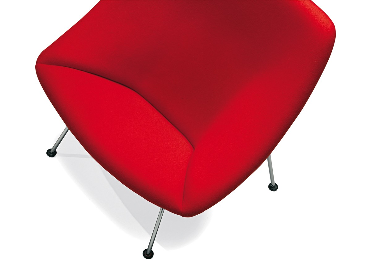 Buy the Artifort Oyster Lounge Chair at nest.co.uk
