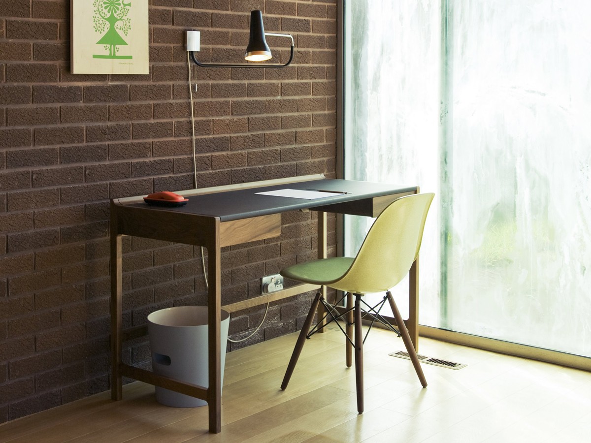 Buy the SCP Cedric Desk at nest.co.uk