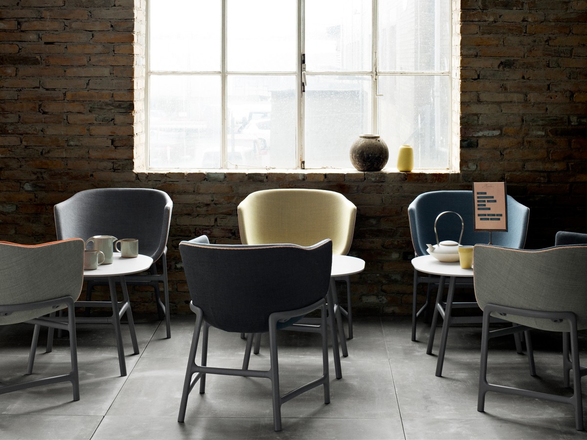 Buy the Fritz Hansen Minuscule Table at nest.co.uk