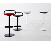 Buy the Lapalma Mak Bar Stool at Nest.co.uk